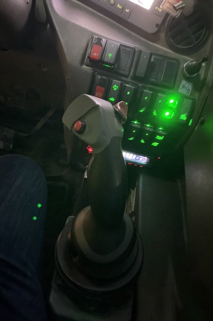 Manitou 2150 | Polar Machine Trading